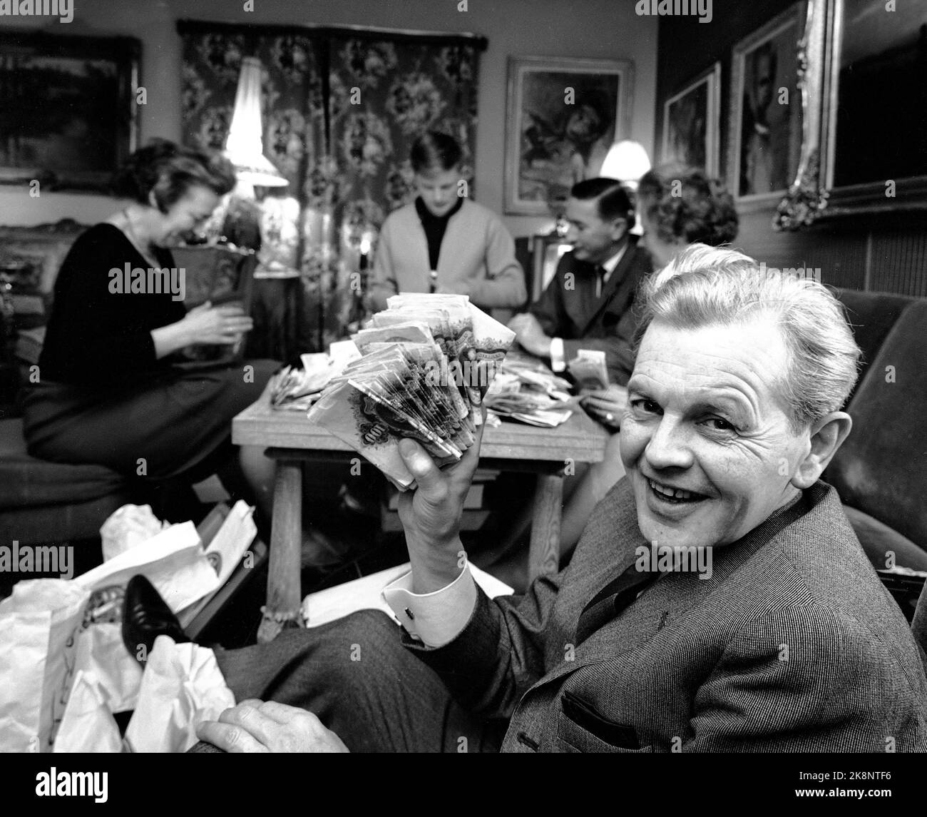 Mrs randi loken hi-res stock photography and images - Alamy