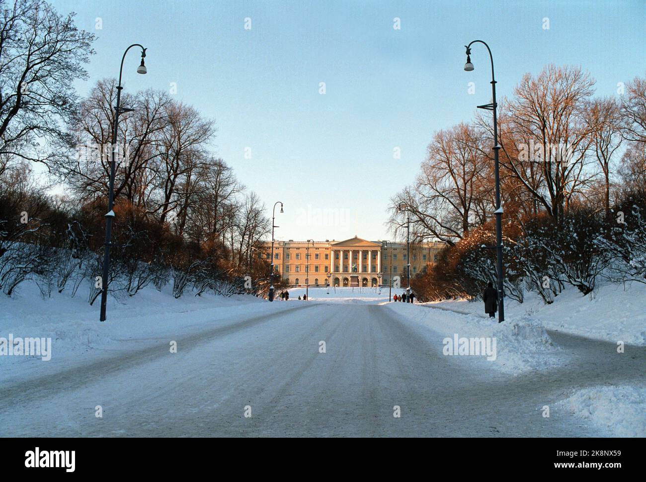 Oslo January 1991. Winter pictures from Oslo. Here from Karl Johansgate ...
