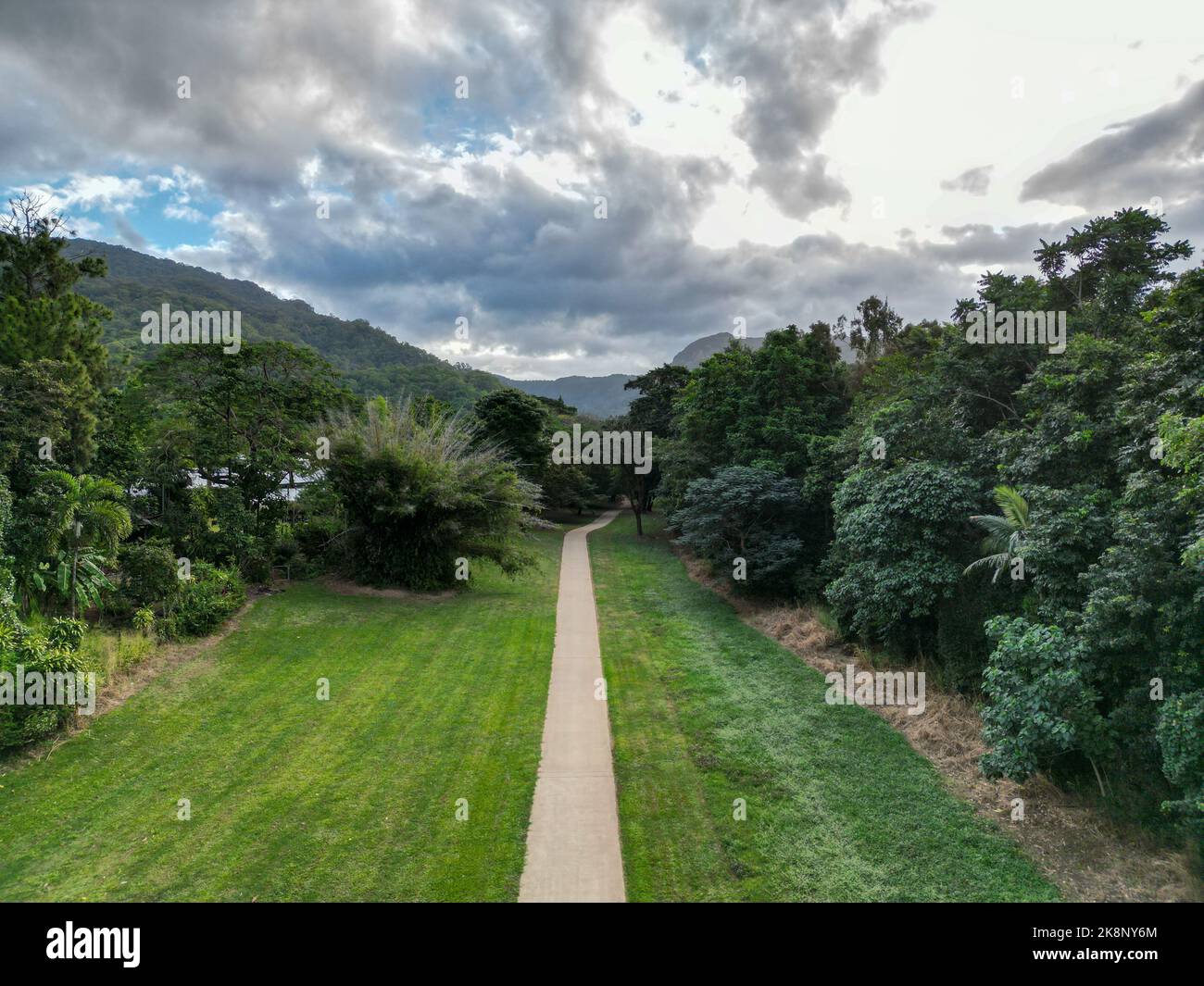 Closeup shot showing aerial hi-res stock photography and images - Alamy