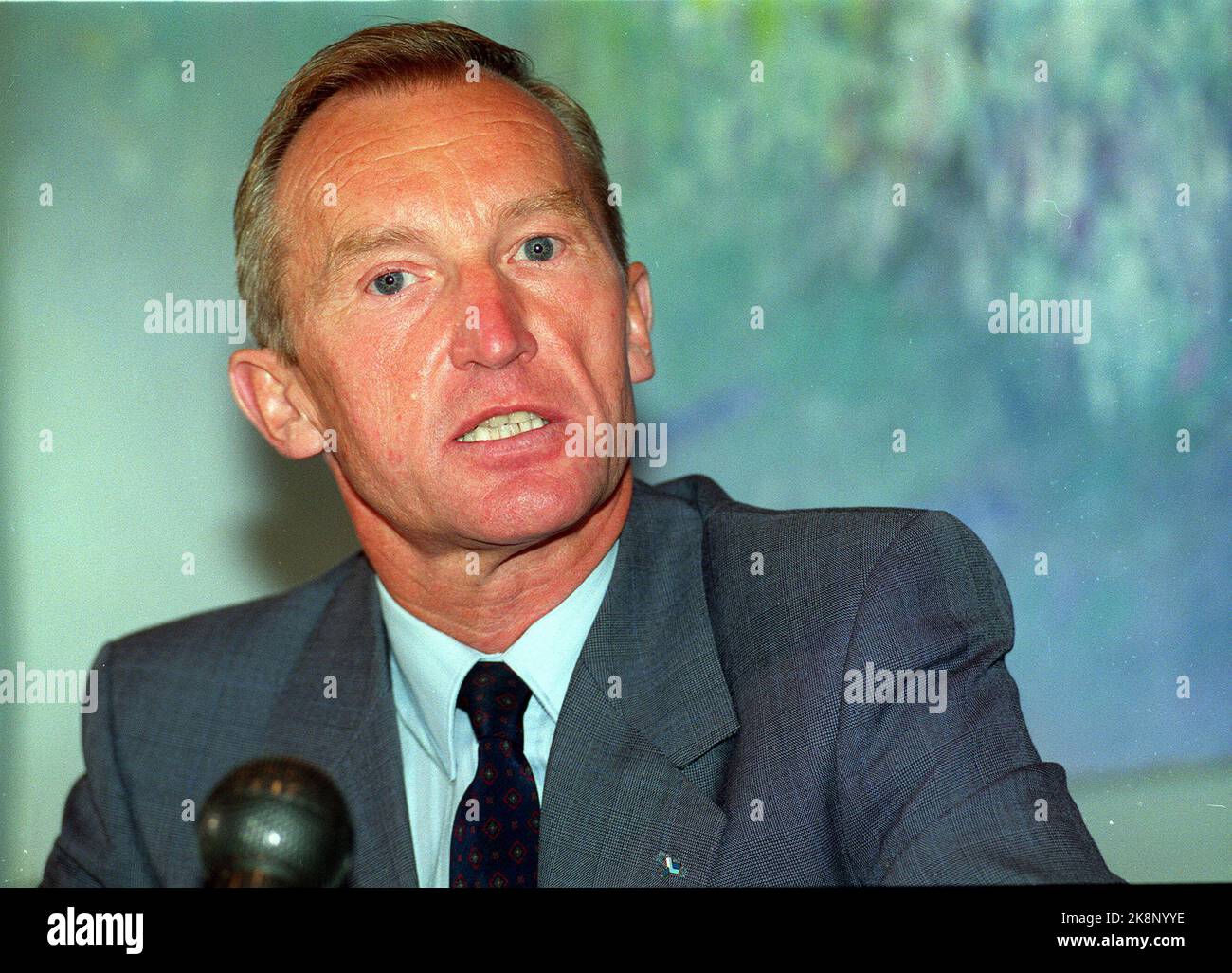19900921 hi-res stock photography and images - Alamy