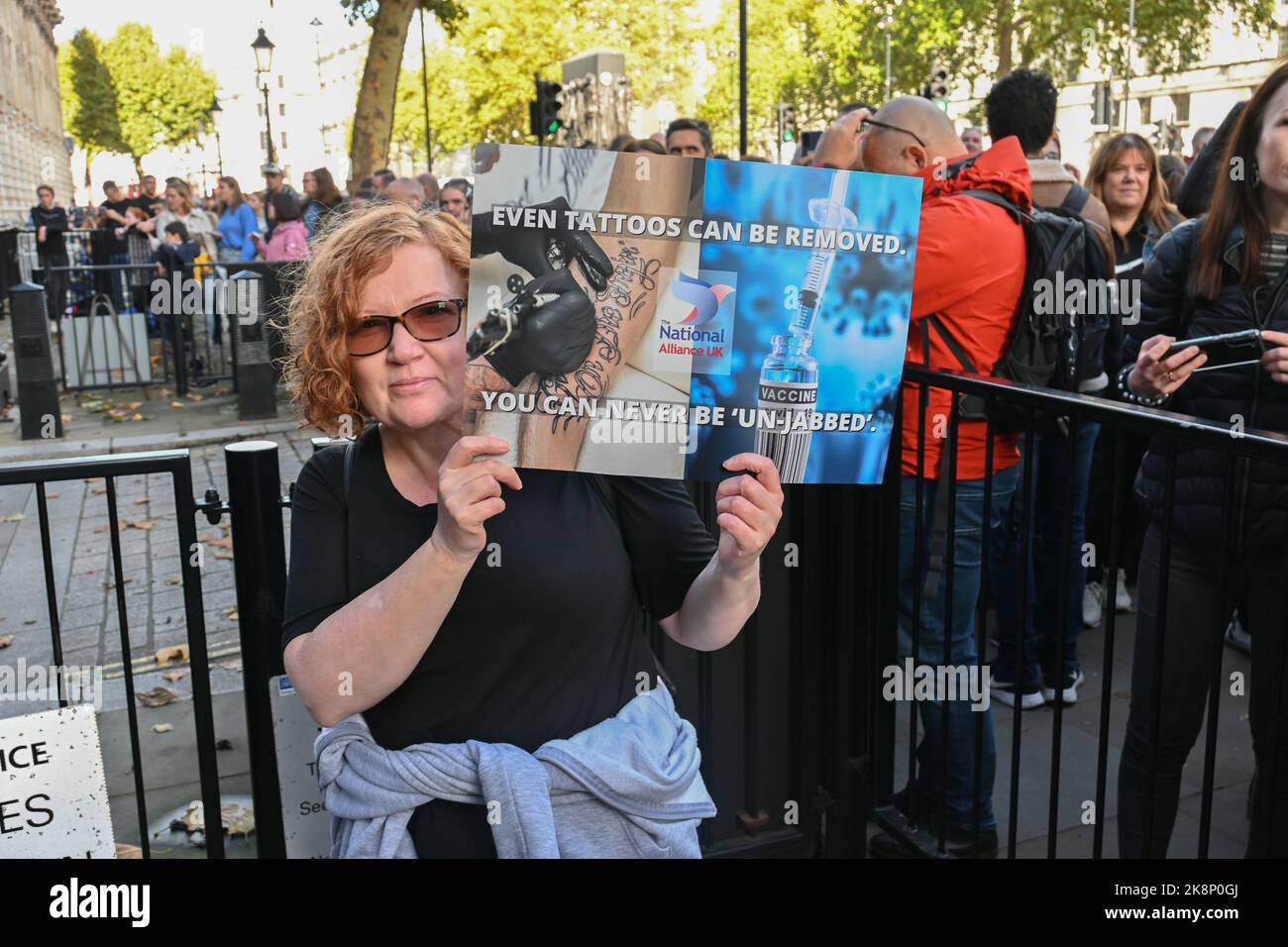 Parliament Square, London, UK, 24th October 2022. Anthony Webber trying ...