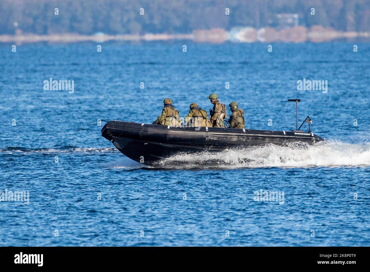 24 October 2022, Estonia, Tallin: Soldiers of the German Armed Forces ...