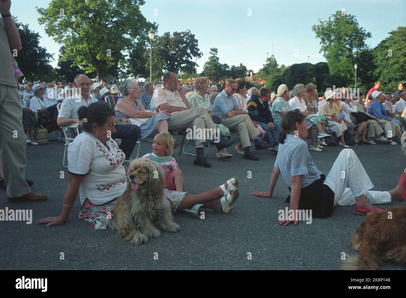 Oslo. St. Hanshaugen July 5, 1990. The park evenings at St. Hanshaugen ...