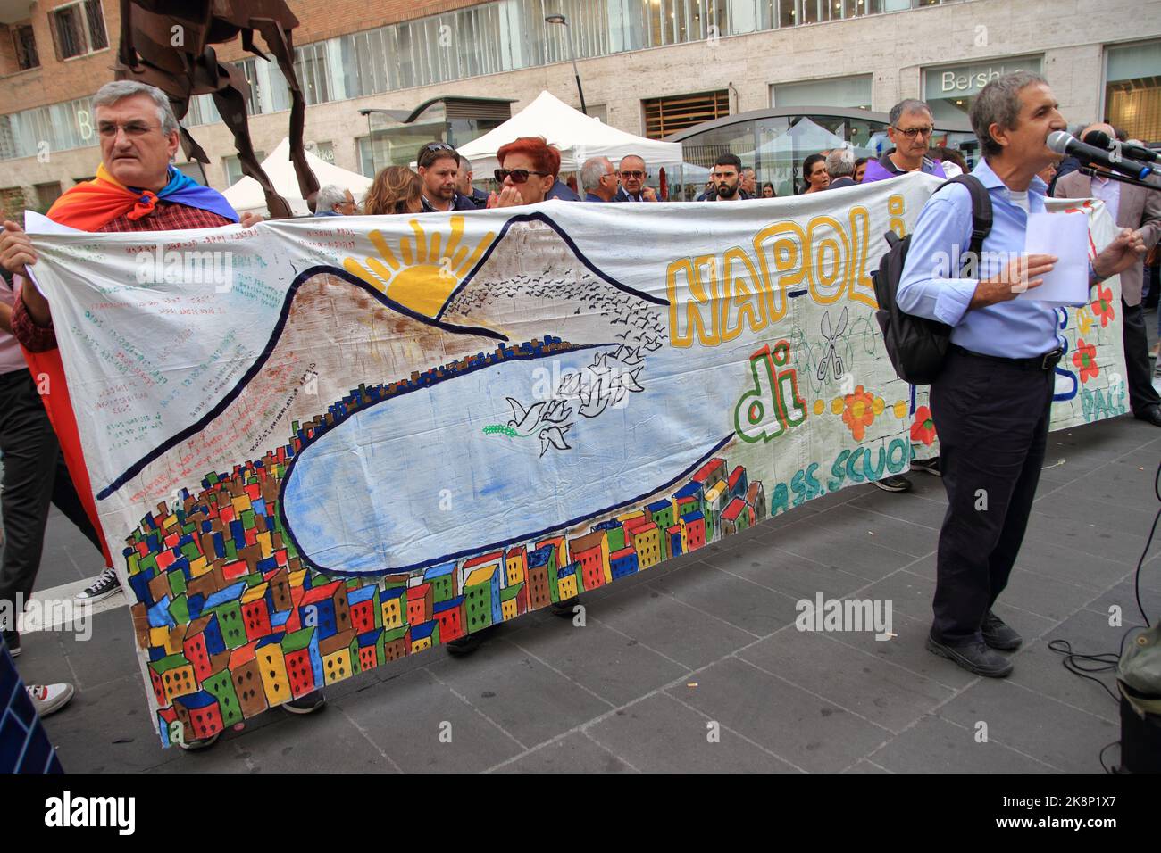 Protest against the war between Russia and Ukraine.Men and women carry ...