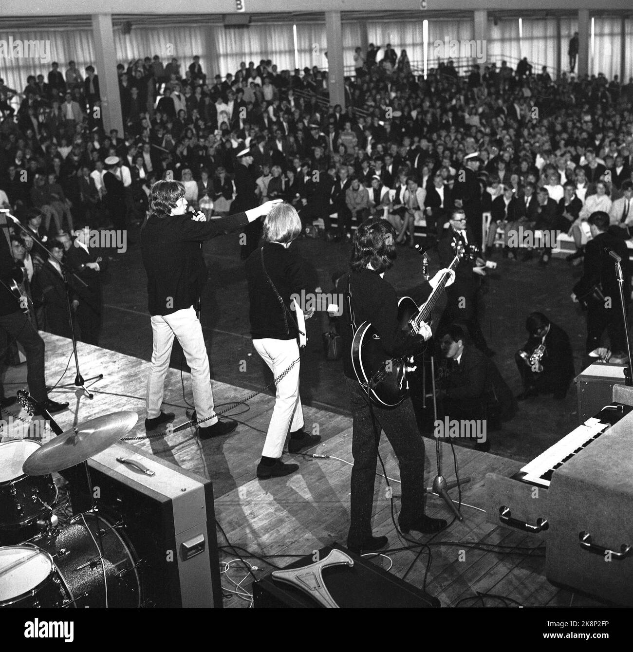 Oslo 19650624 The pop group The Rolling Stones holds a concert in the ...