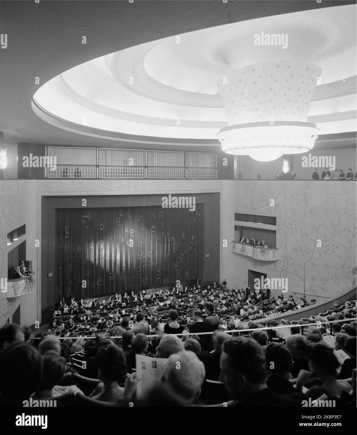 Received a rather lukewarm reception photo hi-res stock photography and ...