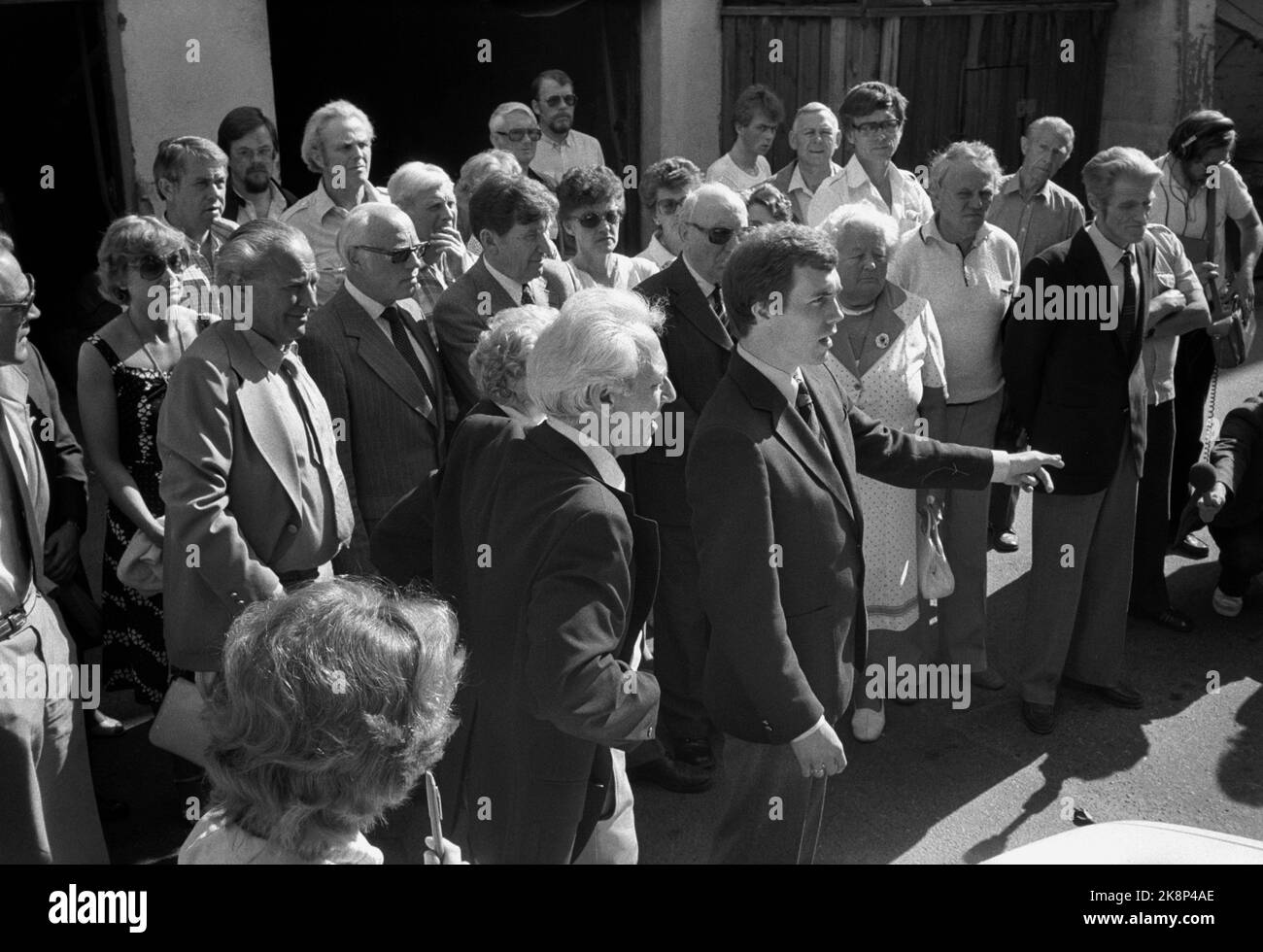 Who is charged with 17 robberies and two robbery experiments hi-res ...