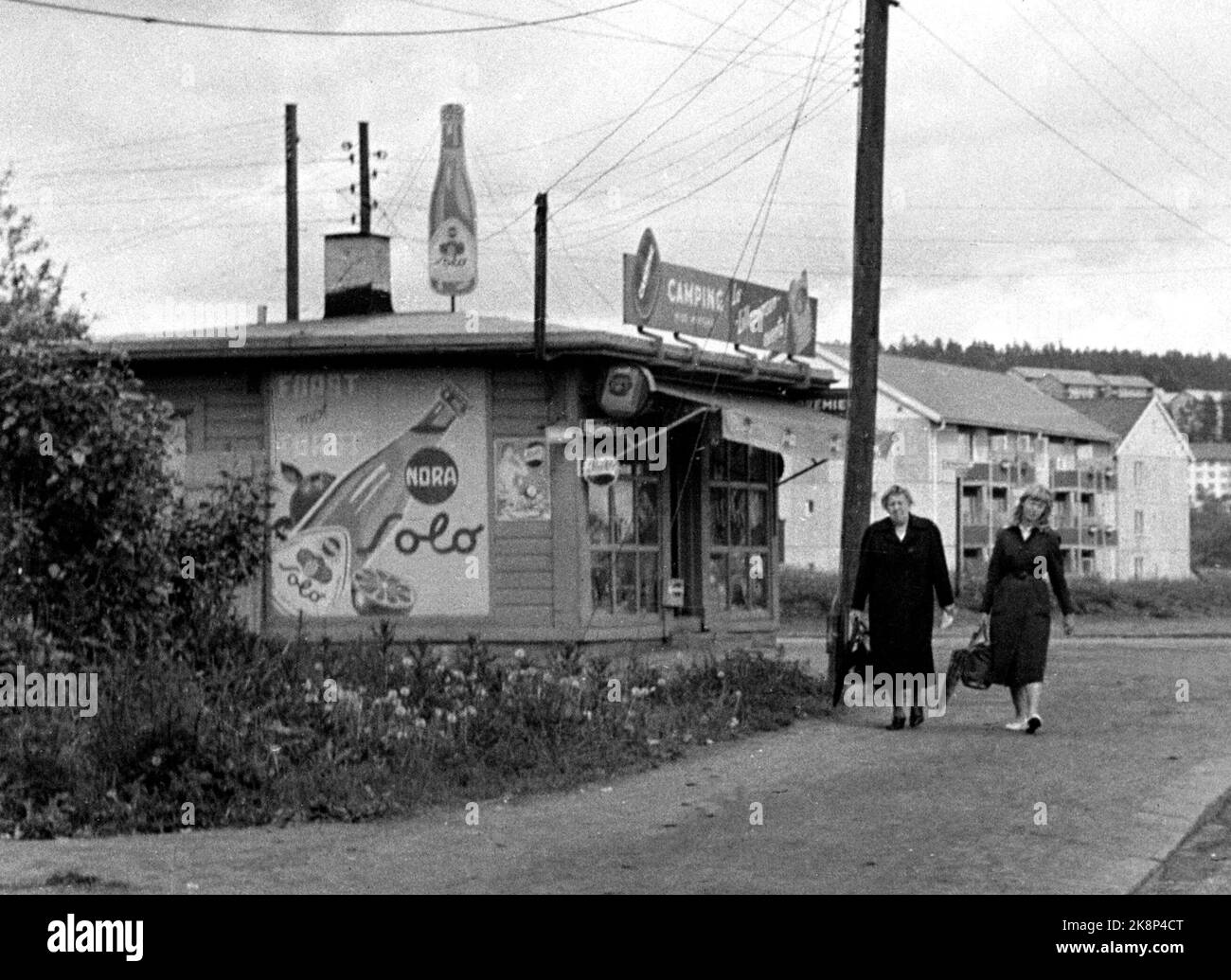Ntb ntb advertising mineral water and soft drinks exterior kiosks hi ...