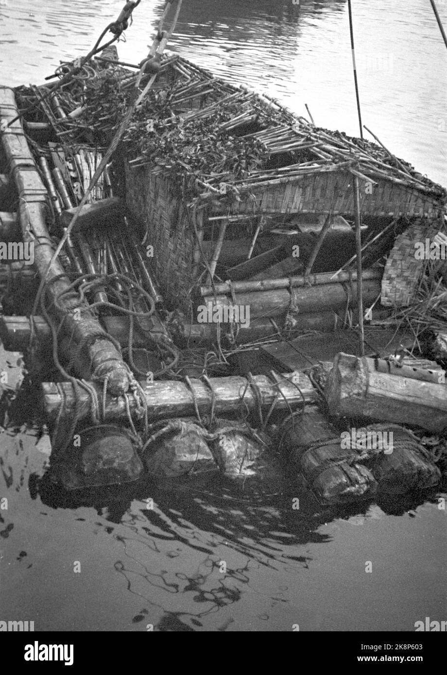 Oslo 19471110. The Kon-Tiki expedition 1947. Balsaflåten Kon-Tiki comes ...