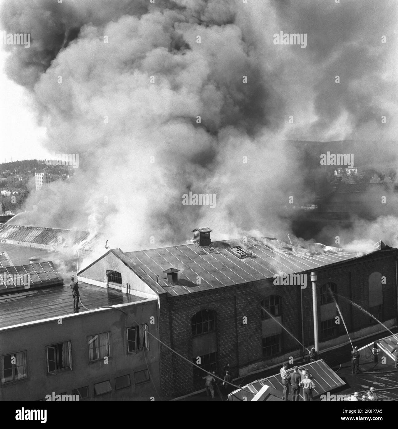 Industrial fires hi-res stock photography and images - Alamy