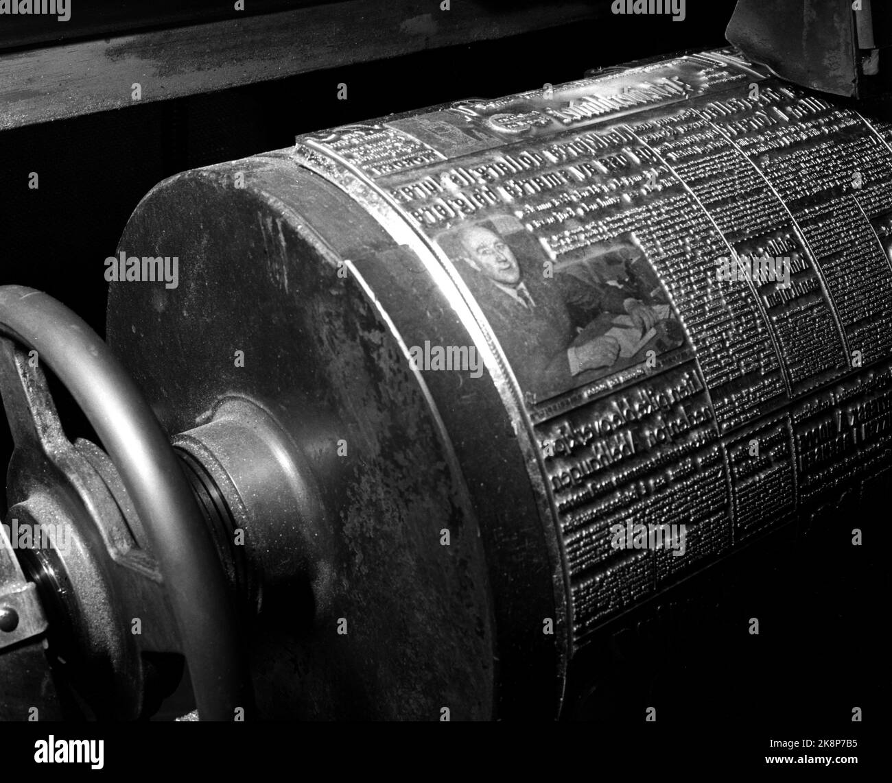 Current lead Black and White Stock Photos & Images - Alamy Current lead Black and White Stock Photos & Images - Alamy