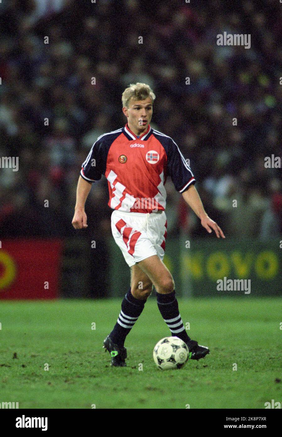 19940420 hi-res stock photography and images - Alamy