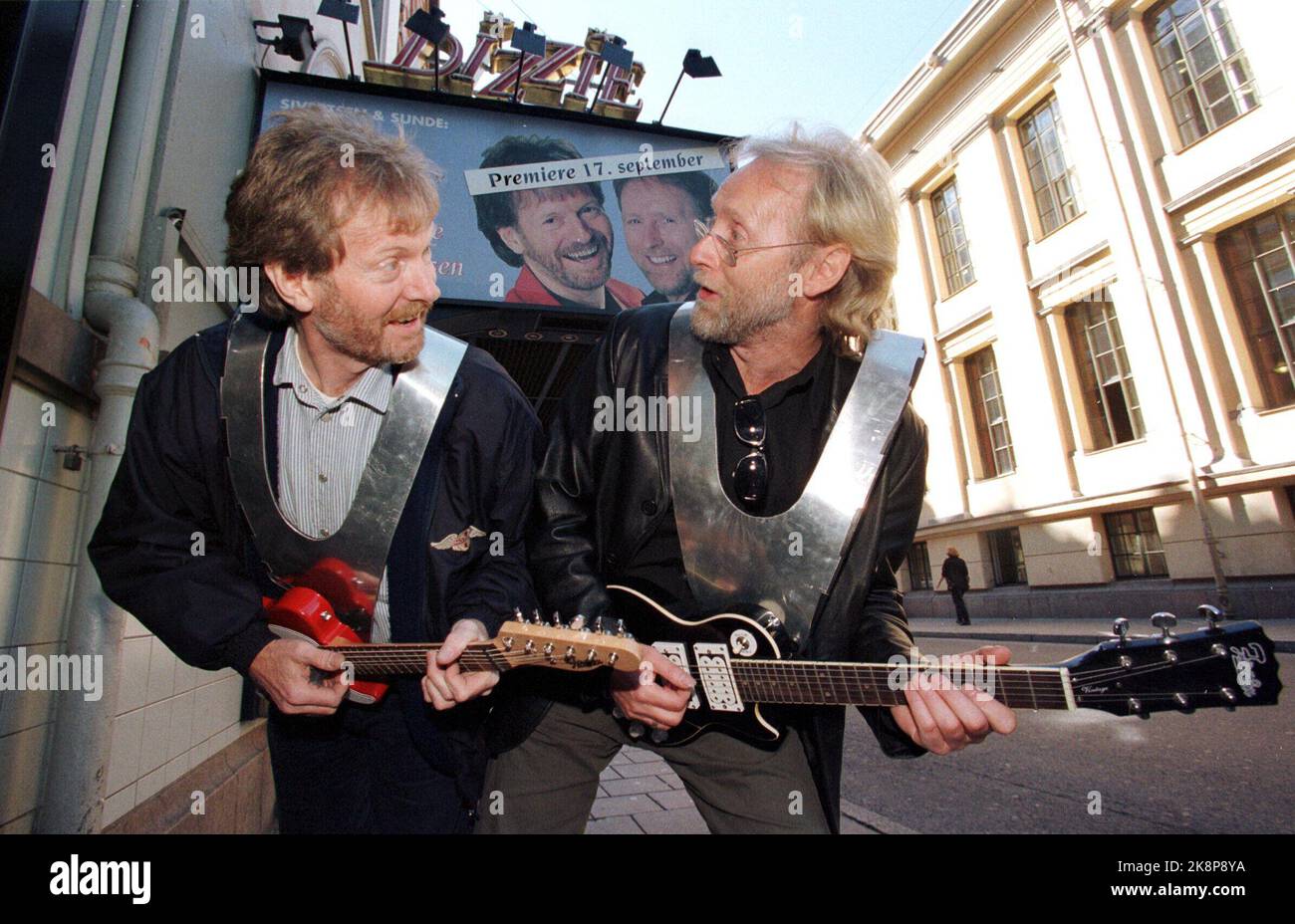 19980902 hi-res stock photography and images - Alamy