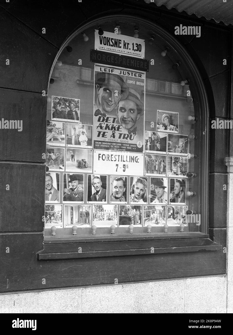 Ww2 posters hi-res stock photography and images - Alamy