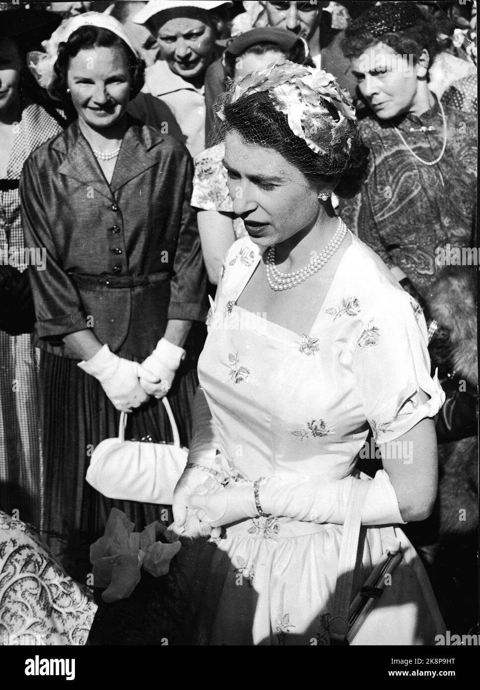 Oslo 195506. Queen Elizabeth II on a state visit to Norway. Queen ...