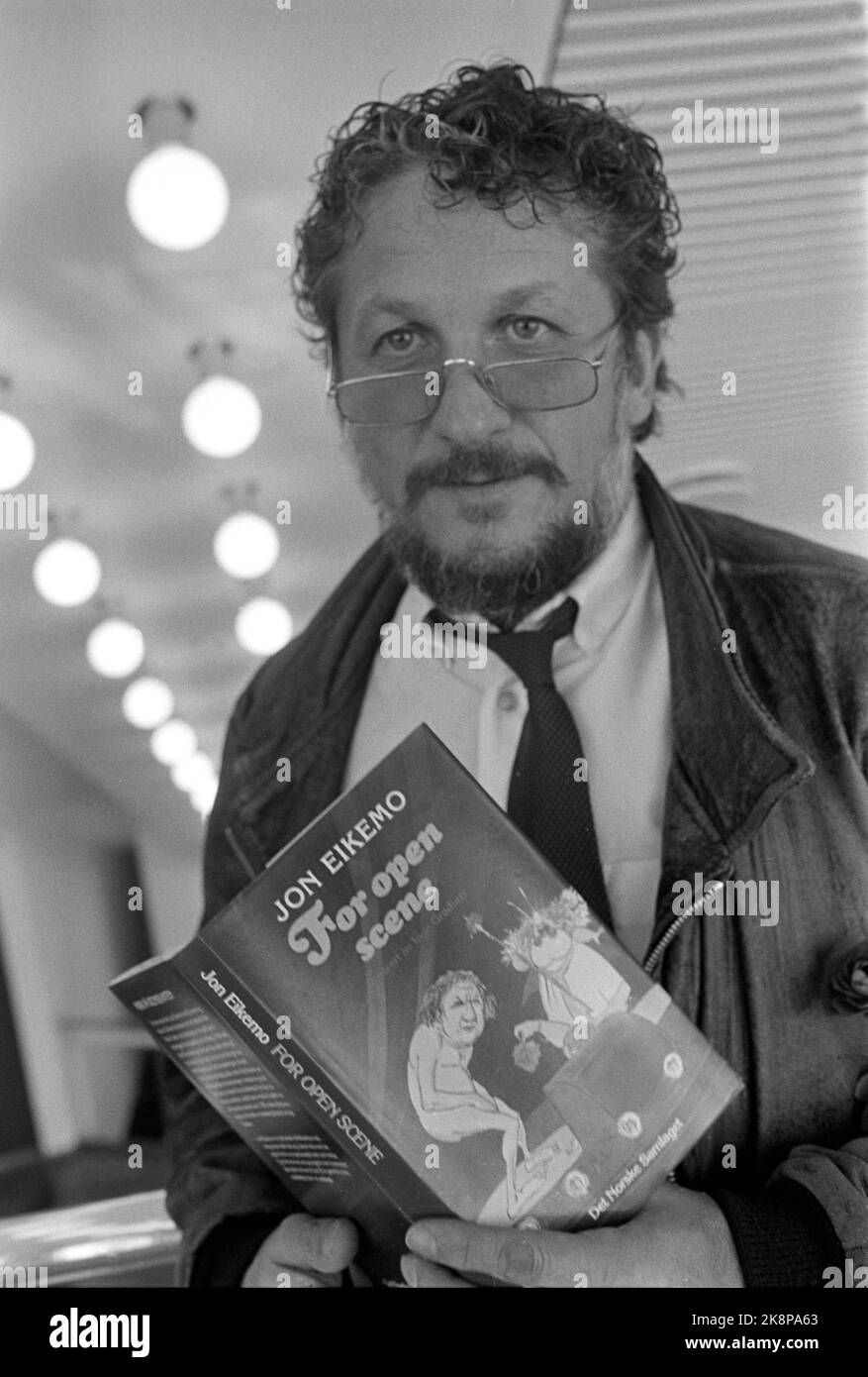 Oslo 19850917 Actor Jon Eikemo has published the book "For Open Scene ...