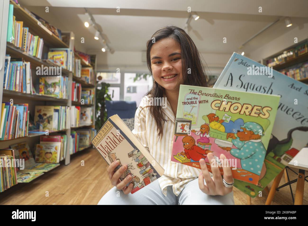 Founder of Rebooked Store and Spirit of HK 2022 Youth Award nominee ...