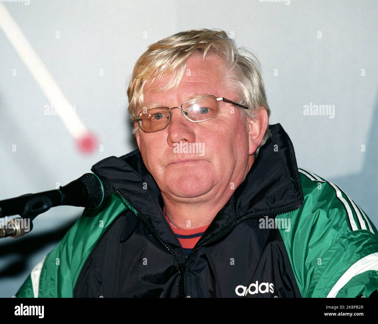 19971027 hi-res stock photography and images - Alamy