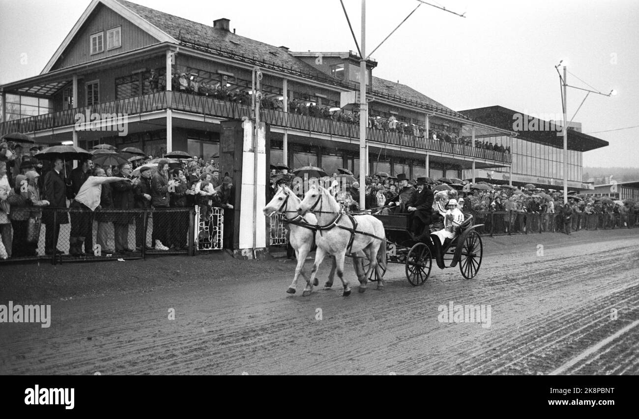 Honorary round Black and White Stock Photos & Images - Alamy