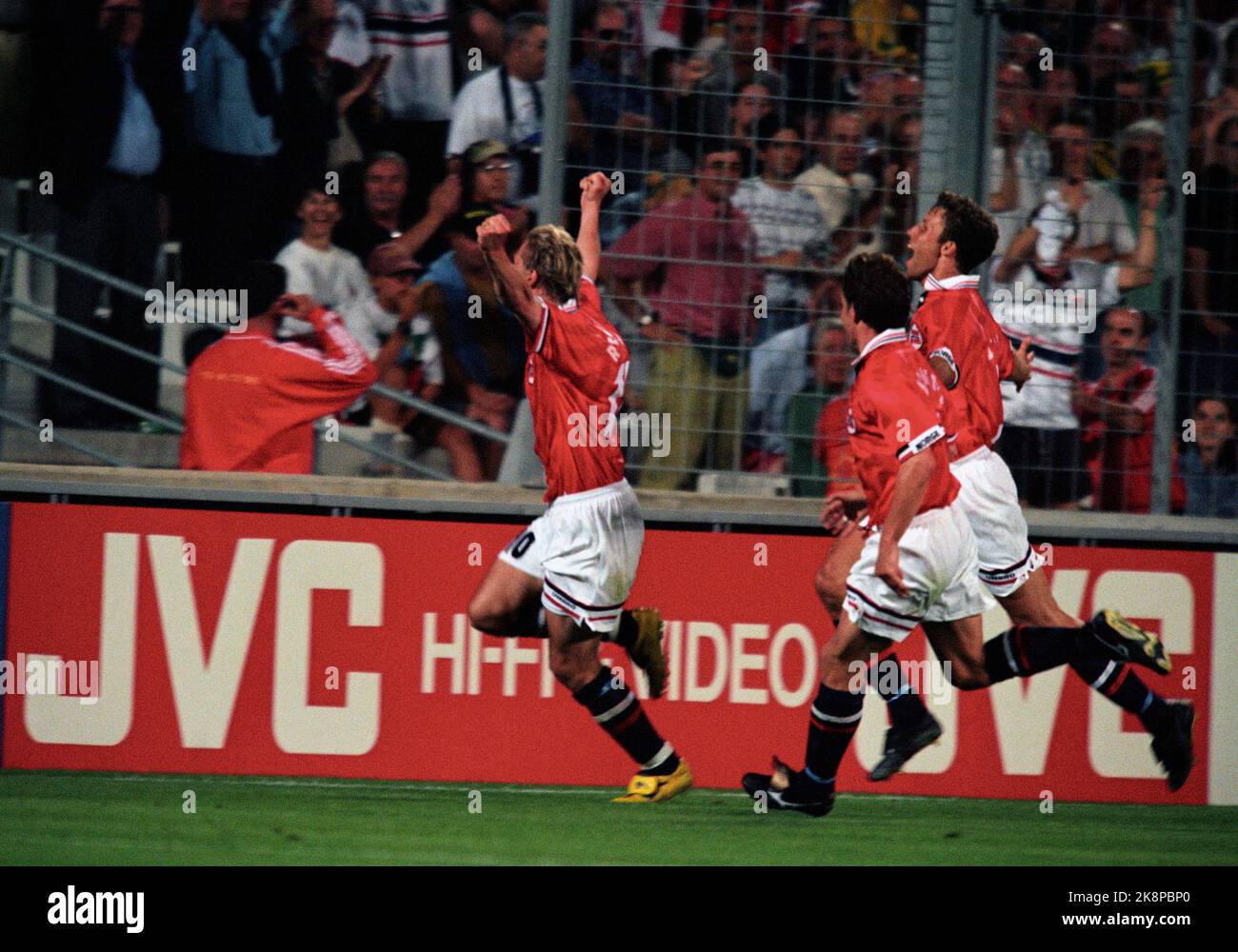 Erik johansen scanfoto ntb soccer happiness hi-res stock photography and images - Alamy