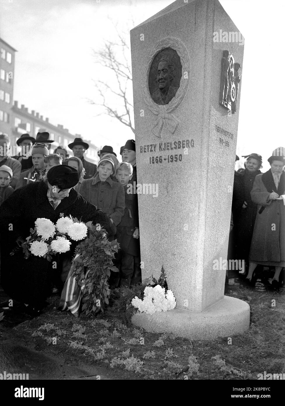 19561101 hi-res stock photography and images - Alamy