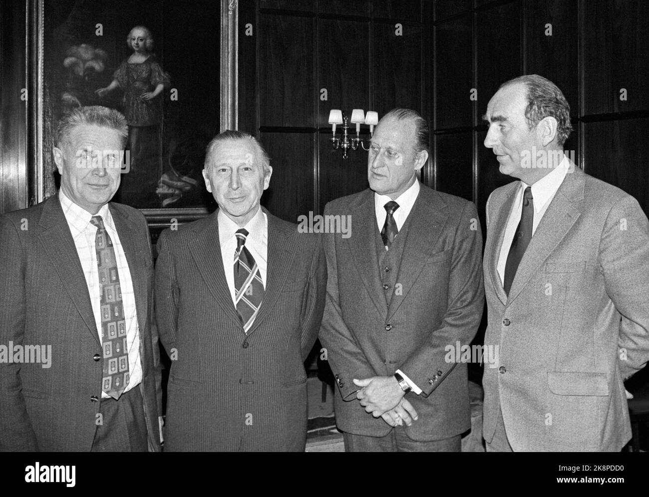 1975 shortly after arrival hi-res stock photography and images - Alamy