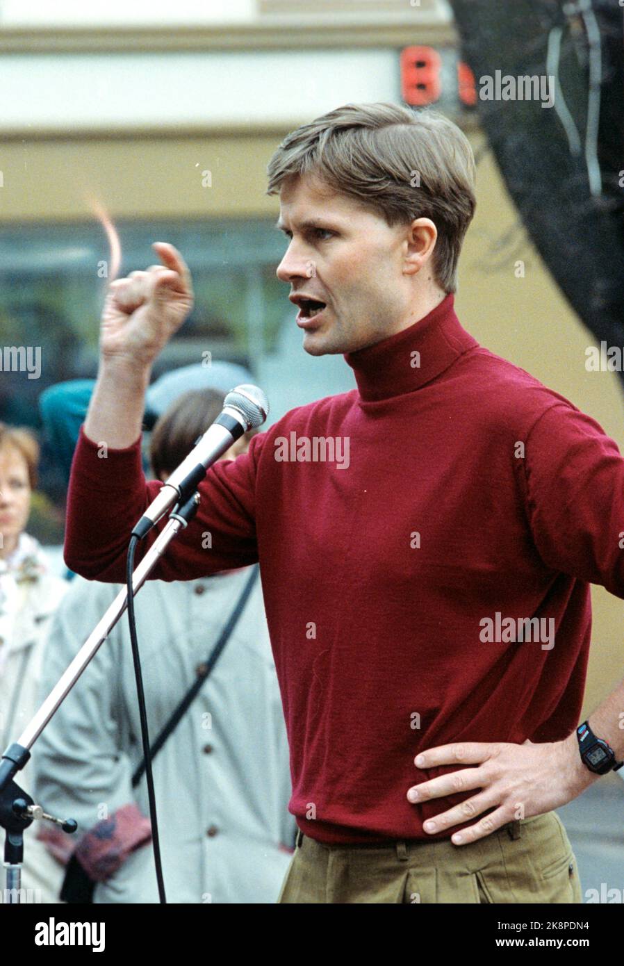 Jon solheim hi-res stock photography and images - Alamy