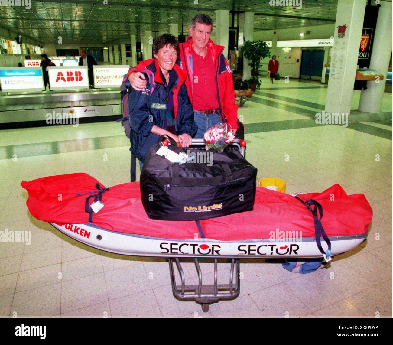Polar Liv Arnesen with her husband physiotherapist Einar Glestad and ...