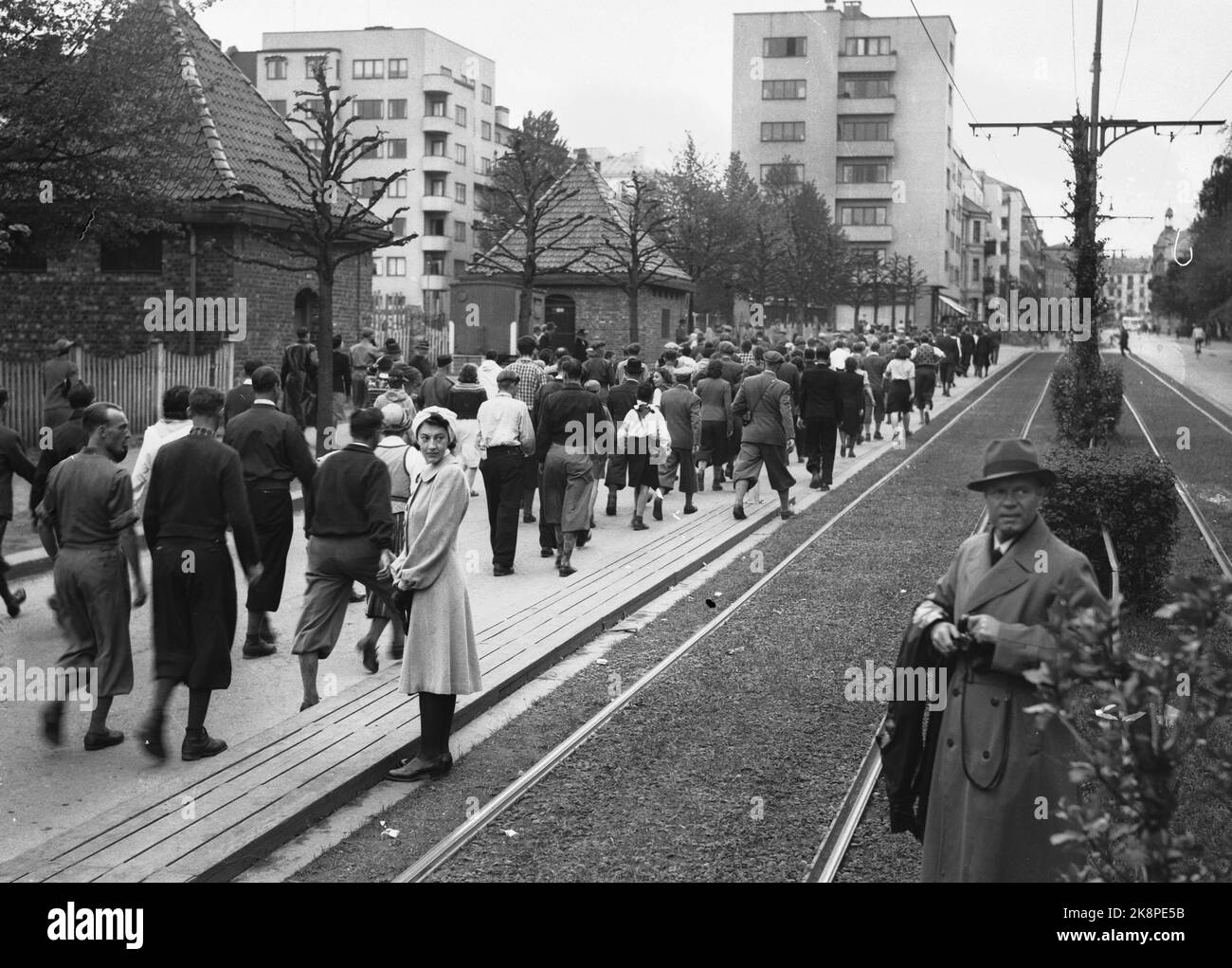 Aage kihle ntb tram rails publicity war civilian crowd streets hi-res ...