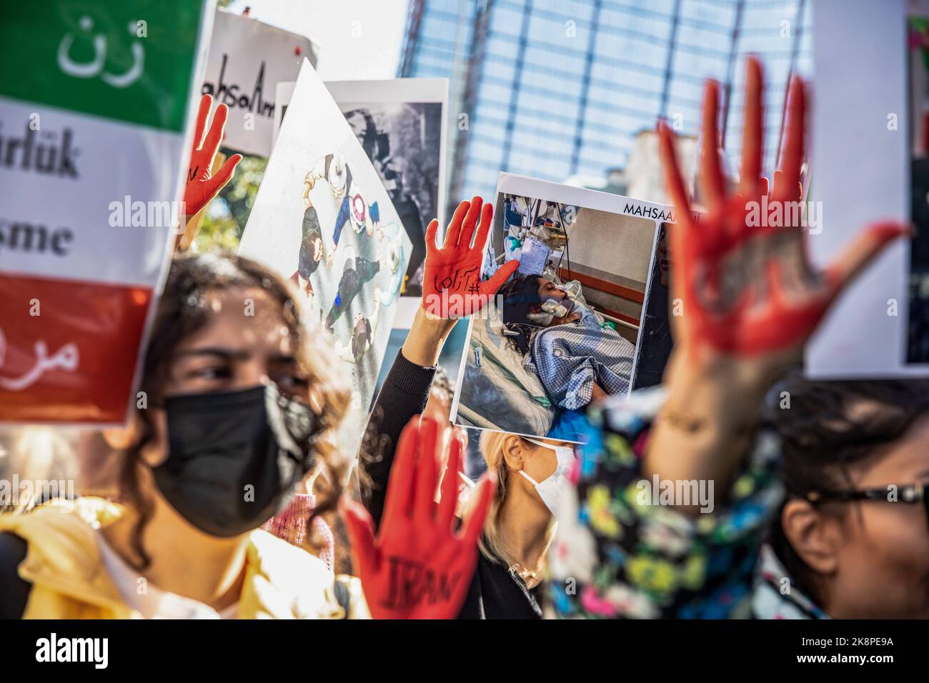 Istanbul, Turkey. 24th Oct, 2022. Protesters rise up their hands with ...