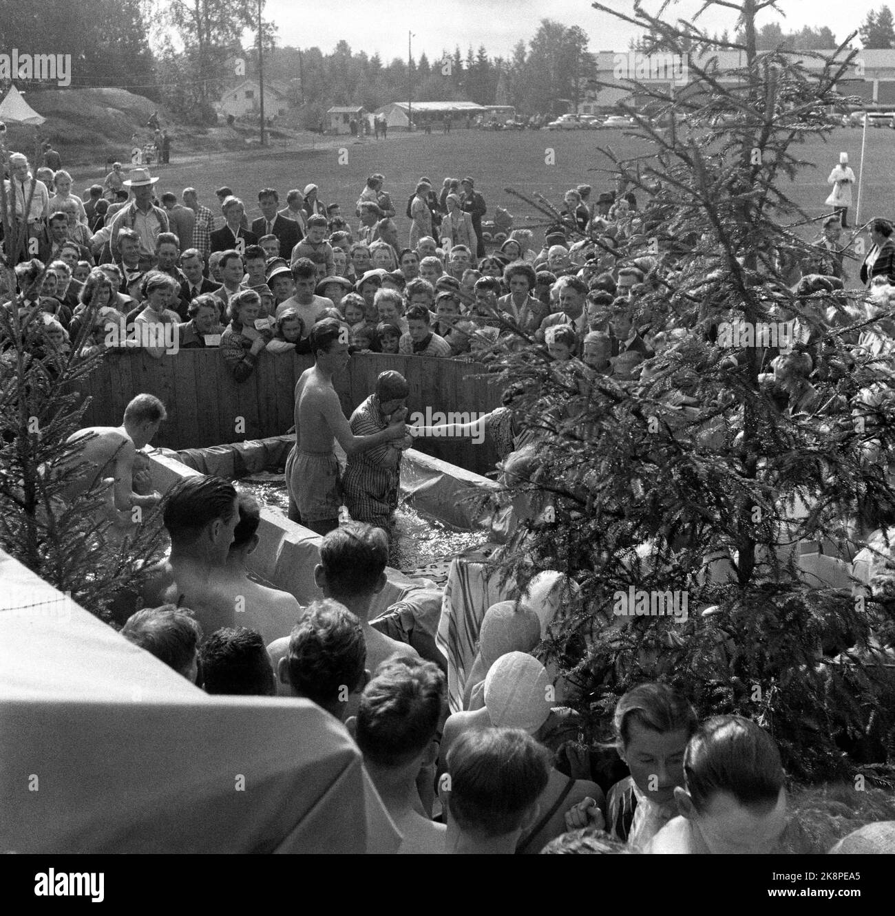 Oslo 19580906 The religious sect of Jehovah's Witnesses has a land ...