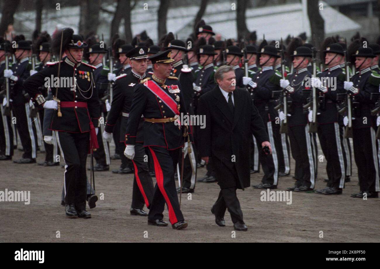 Ntb ntb the norwegian royal house state visit full figure hi-res stock photography and images ...
