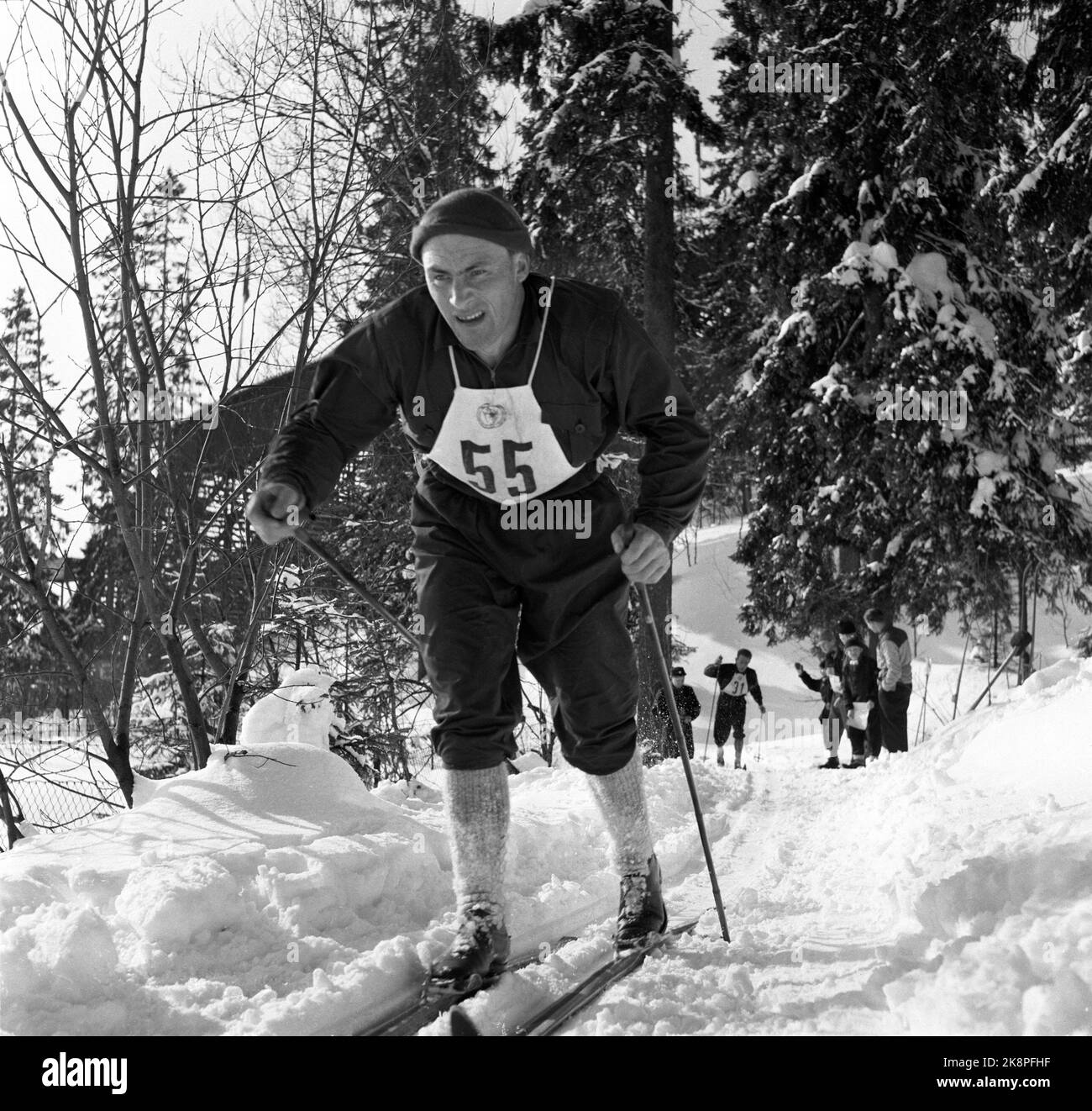 19540306 hi-res stock photography and images - Alamy