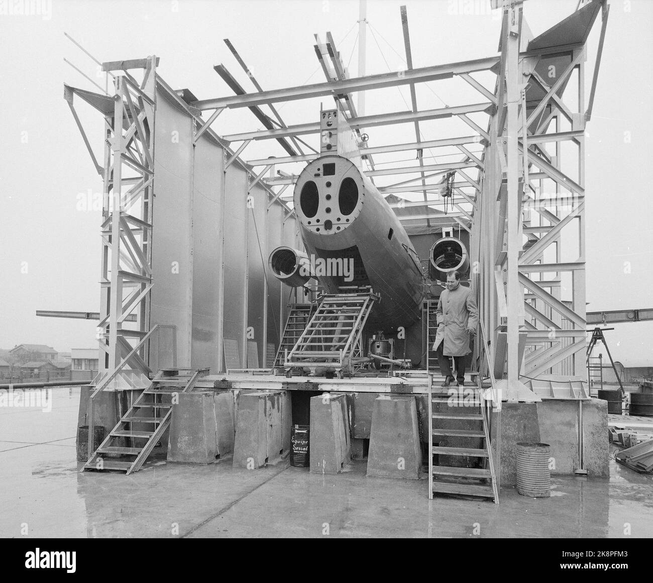 When the hull is lowered into a water tank hi-res stock photography and ...