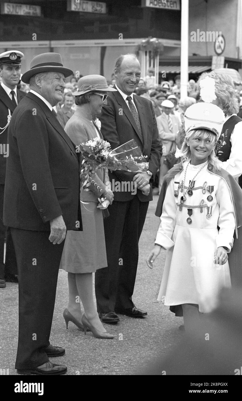 Bergen 19890524. Opening the Festival Games in Bergen. Sunshine and ...