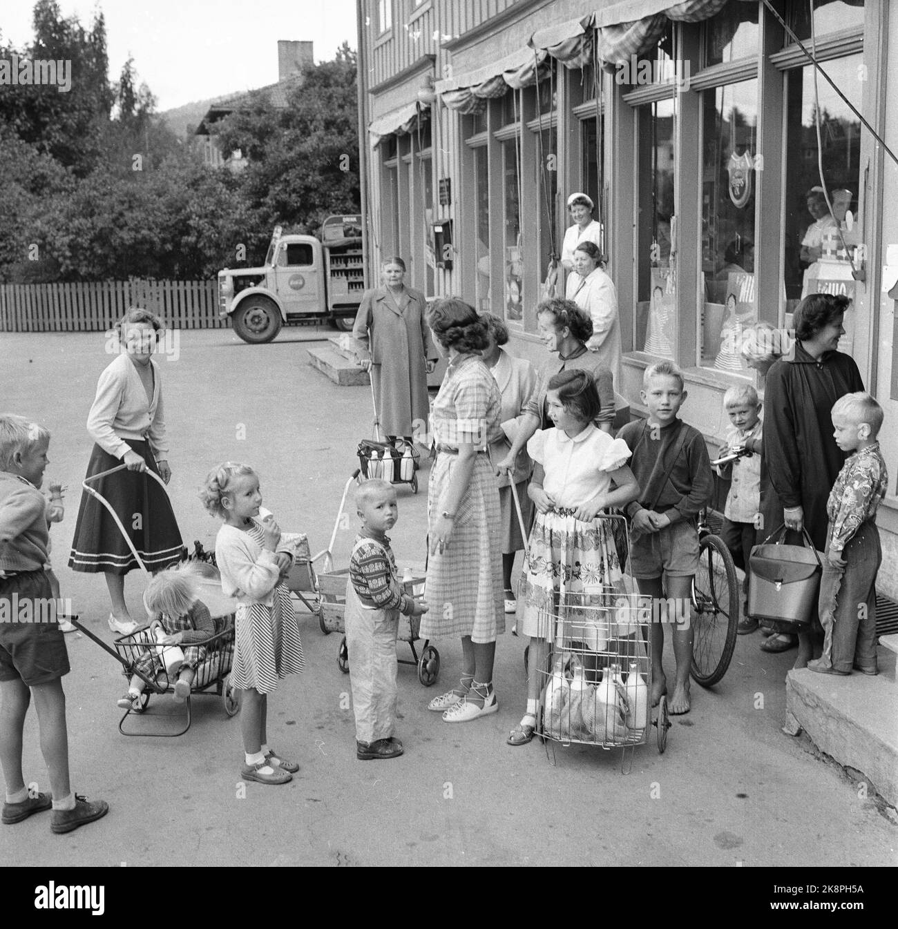 19550917 The milk our problem child Milk shortage in Oslo. People are ...