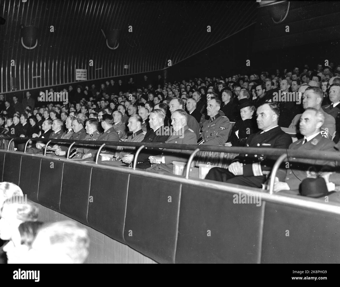 Oslo February 1943. Minister President Vidkun Quisling (in the middle ...