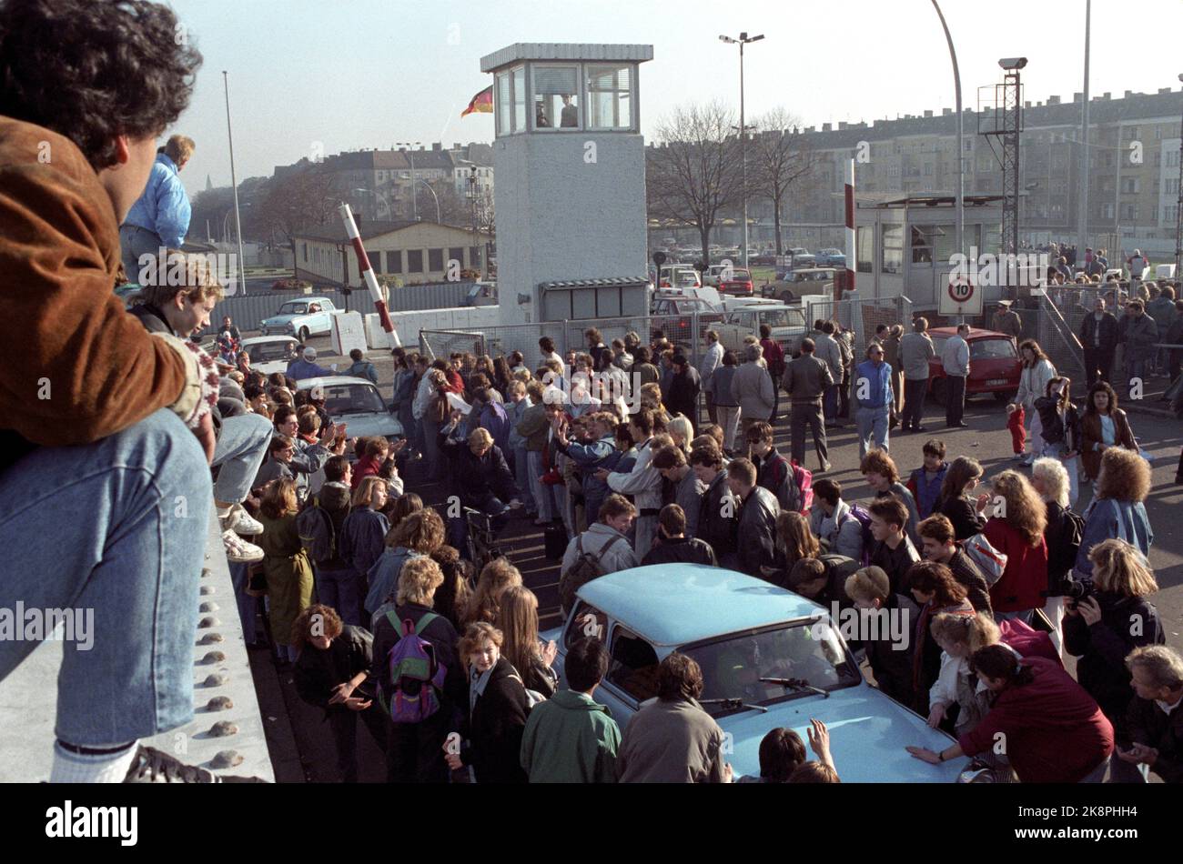 19891110 hi-res stock photography and images - Alamy