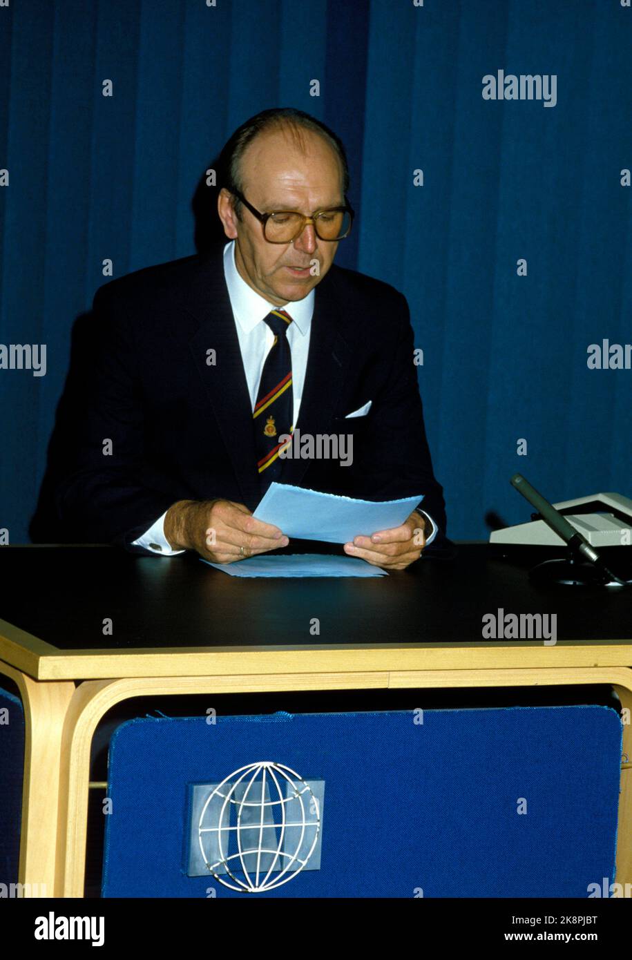 Nrk tv studio photo hi-res stock photography and images - Alamy