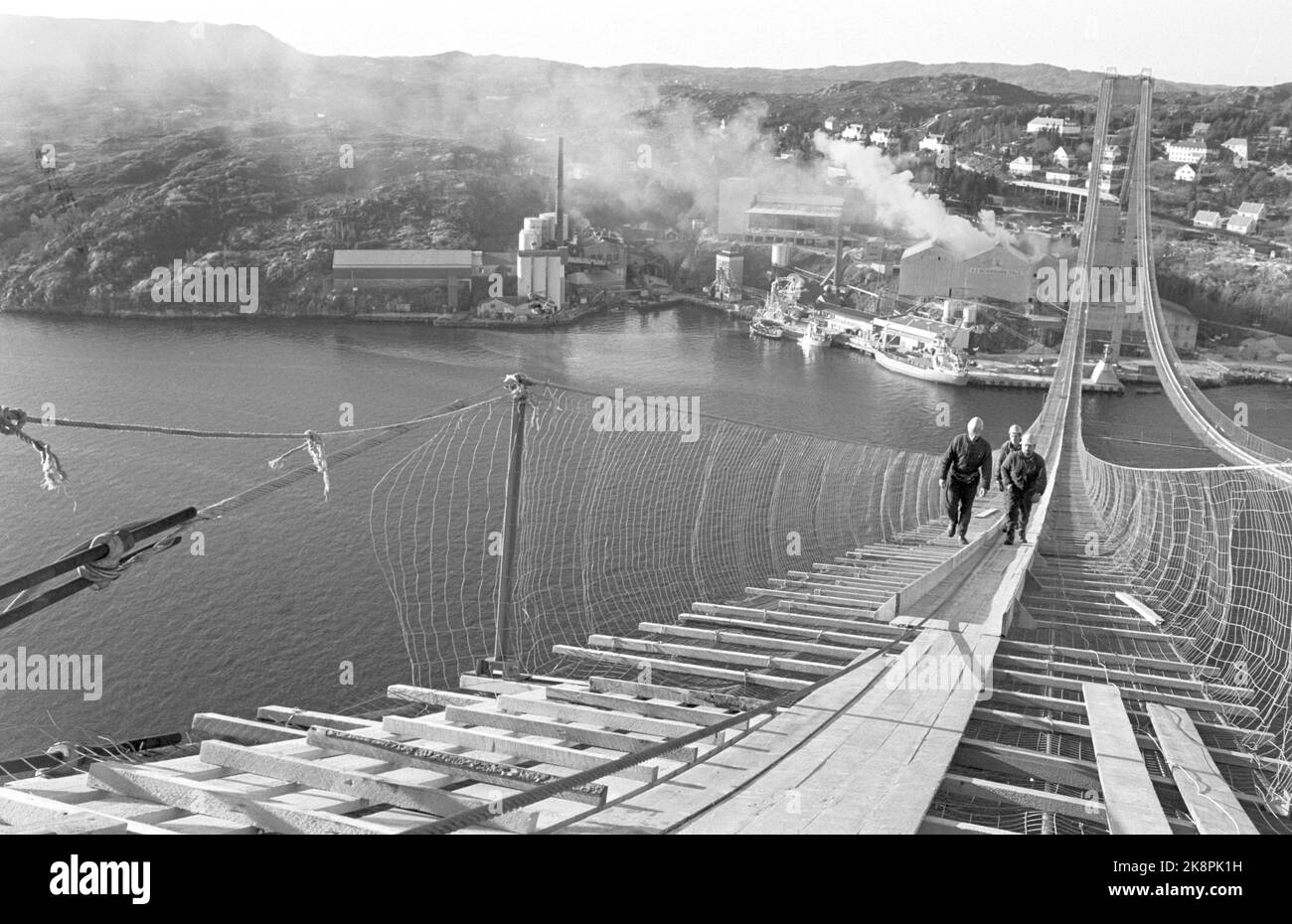 Sotra 1970Hø-sveis A/S fra Hønefoss og Alfred Andersen fra Larvik ...