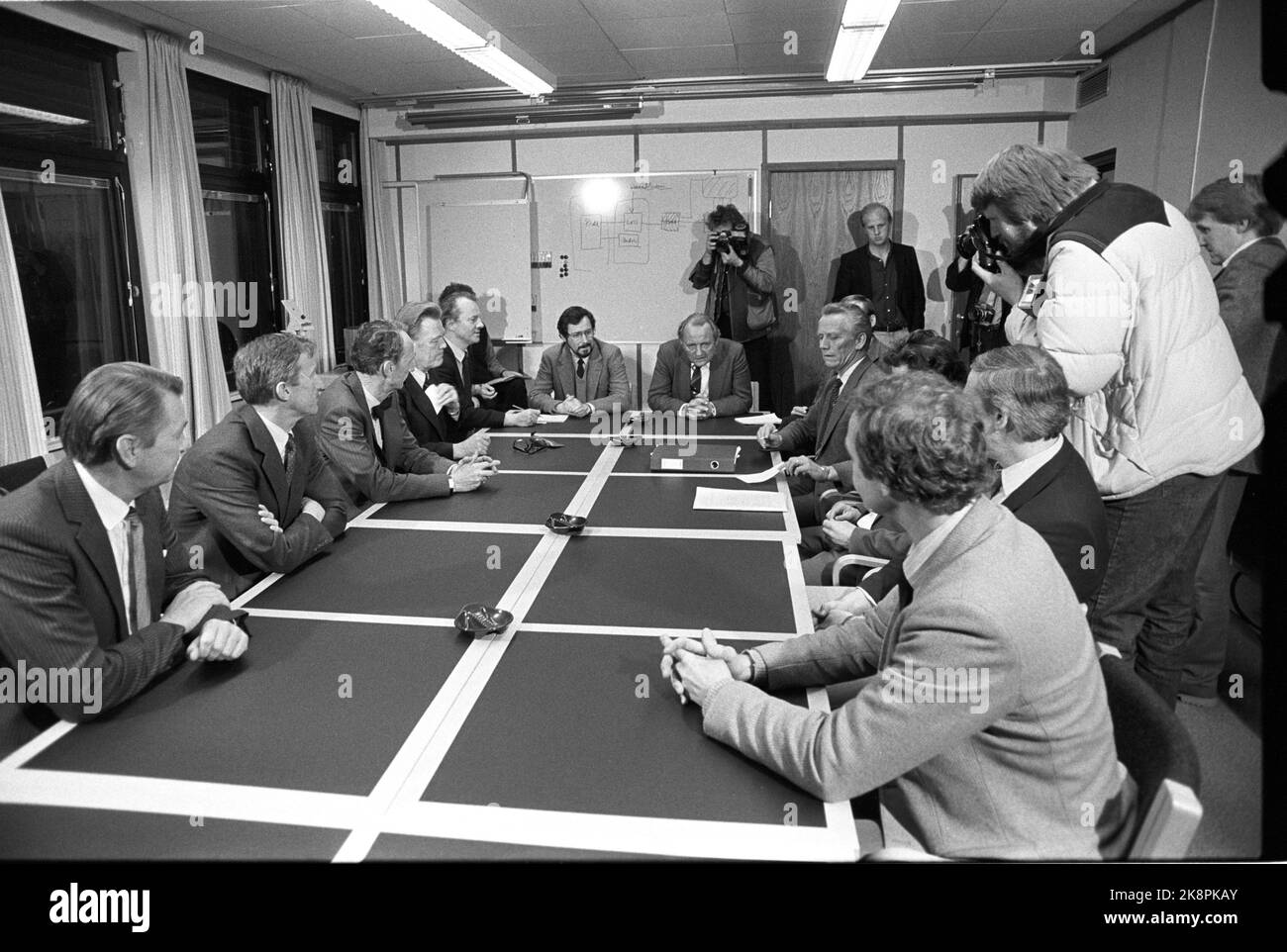 19840406 hi-res stock photography and images - Alamy