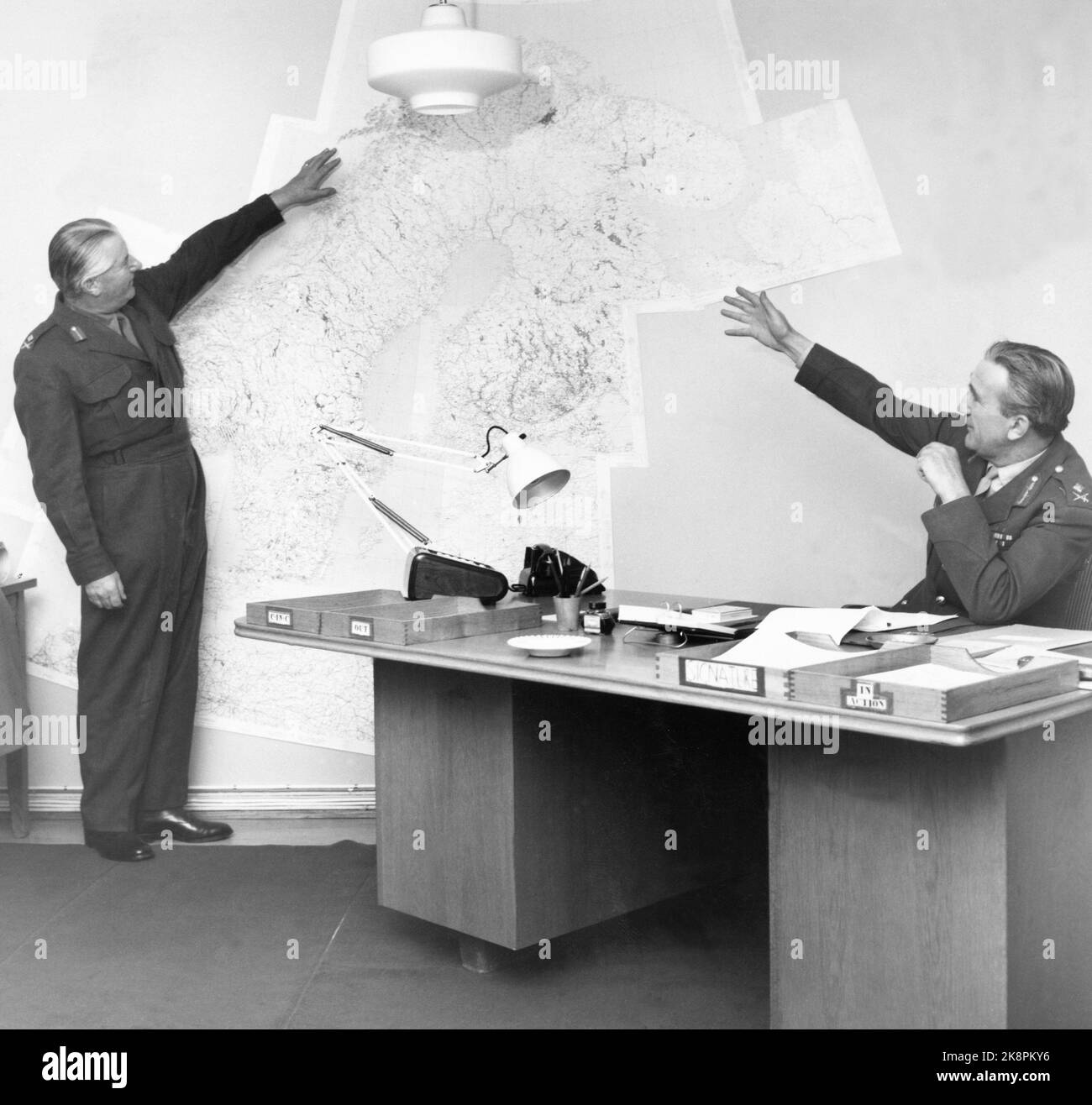 1959 nato headquarters in baerum in 1959 hi-res stock photography and ...