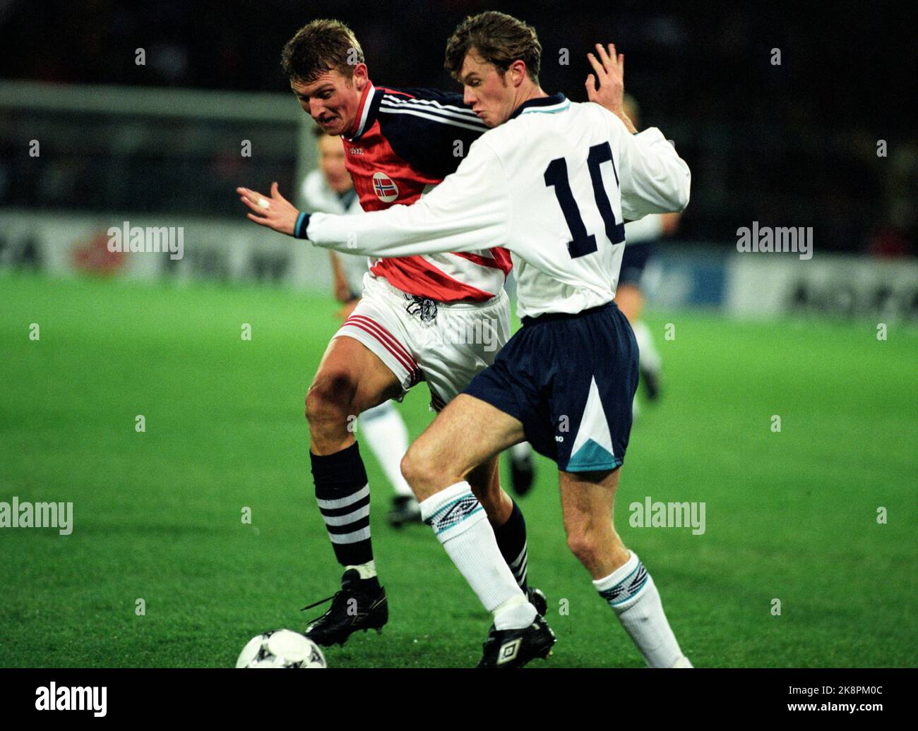 Oslo 19951011 Ullevål, international Norway / England 0-0. Debutant ...