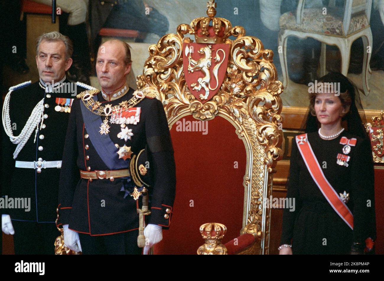 Oslo 19910121. King Harald during the oaths in the Storting with Queen Sonja after King Olav's ...