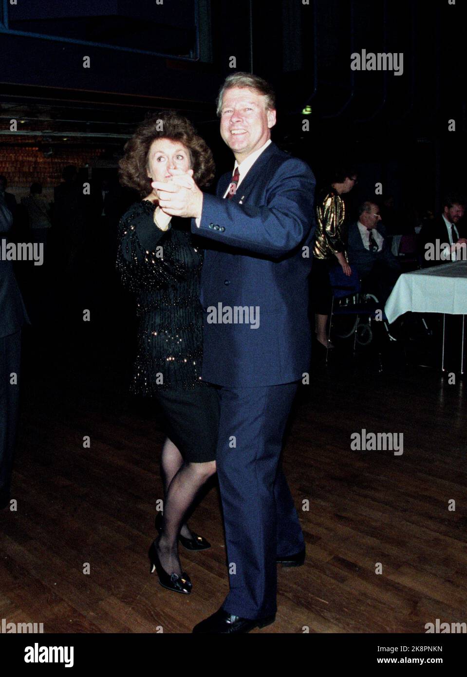 Haugesund 199503 Frp chairman Carl I. Hagen dances with Mrs. Eli Hagen ...