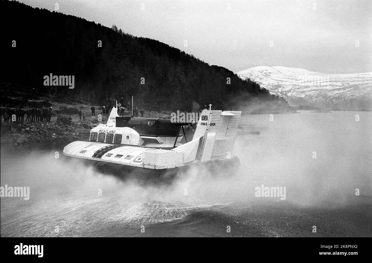 Ålesund 19650405 The world's first hide-boat / Hoovercraft route opens ...