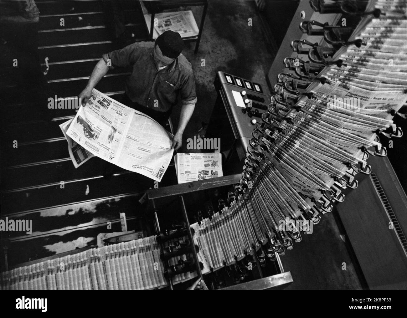 Newspaper printing press hi-res stock photography and images - Alamy