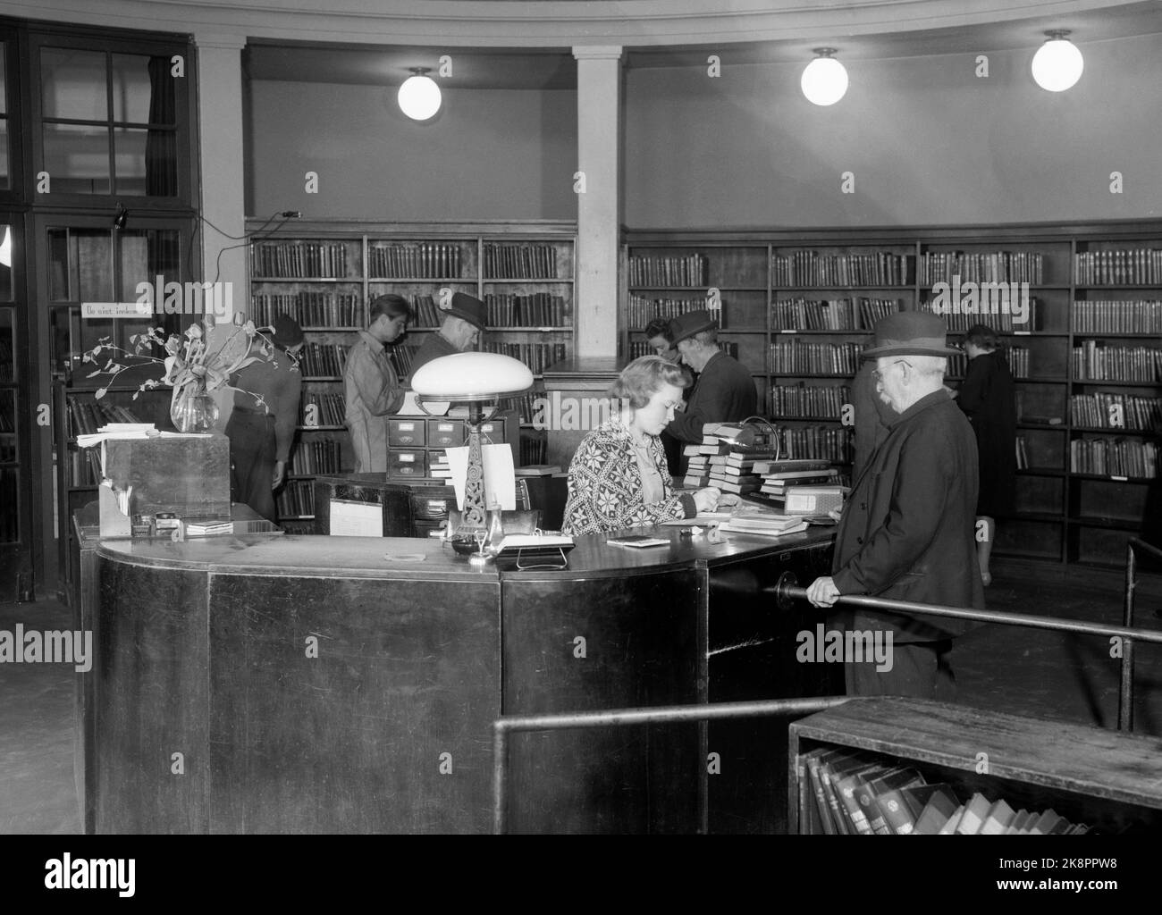 Oslo 19470205 interior from the deichman librar hi-res stock ...