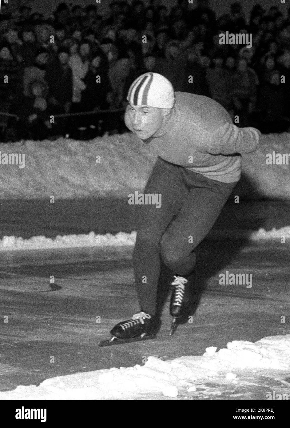 19580118 hi-res stock photography and images - Alamy