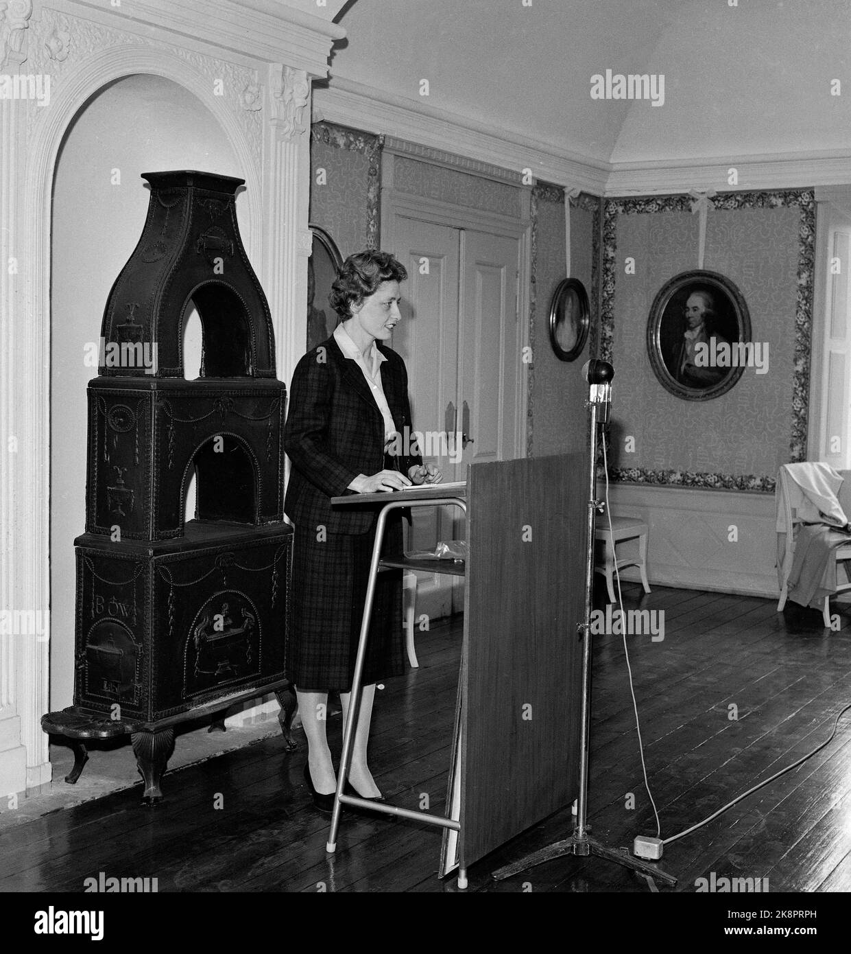 Eva kolstad Black and White Stock Photos & Images - Alamy